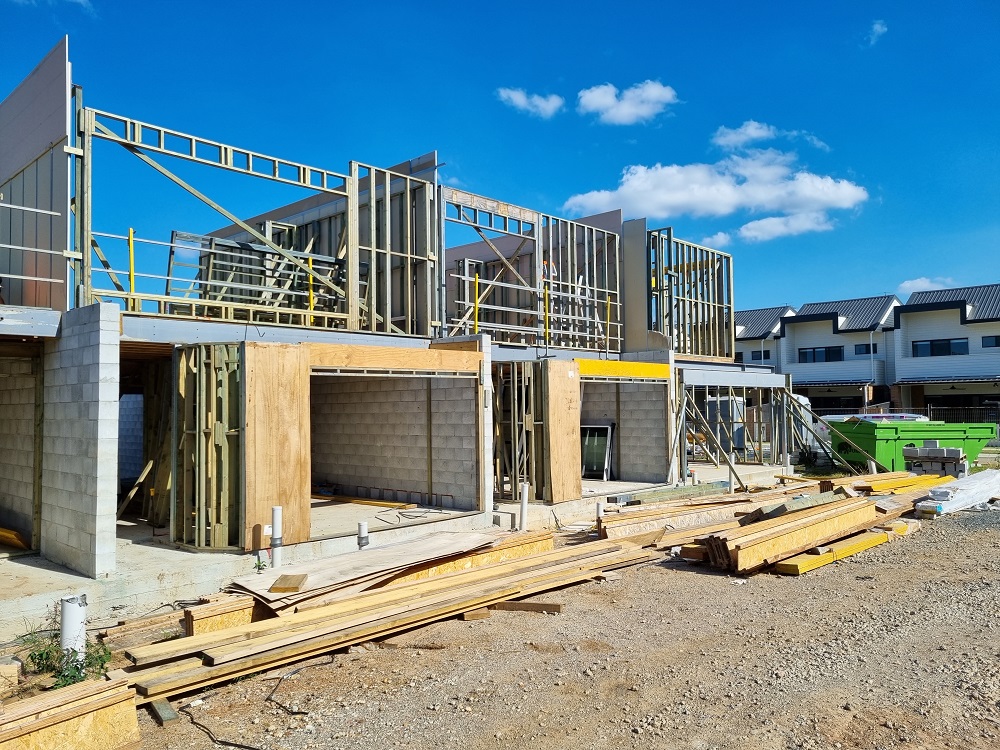 CONSTRUCTION UPDATE - APRIL - Summerlin Banyo